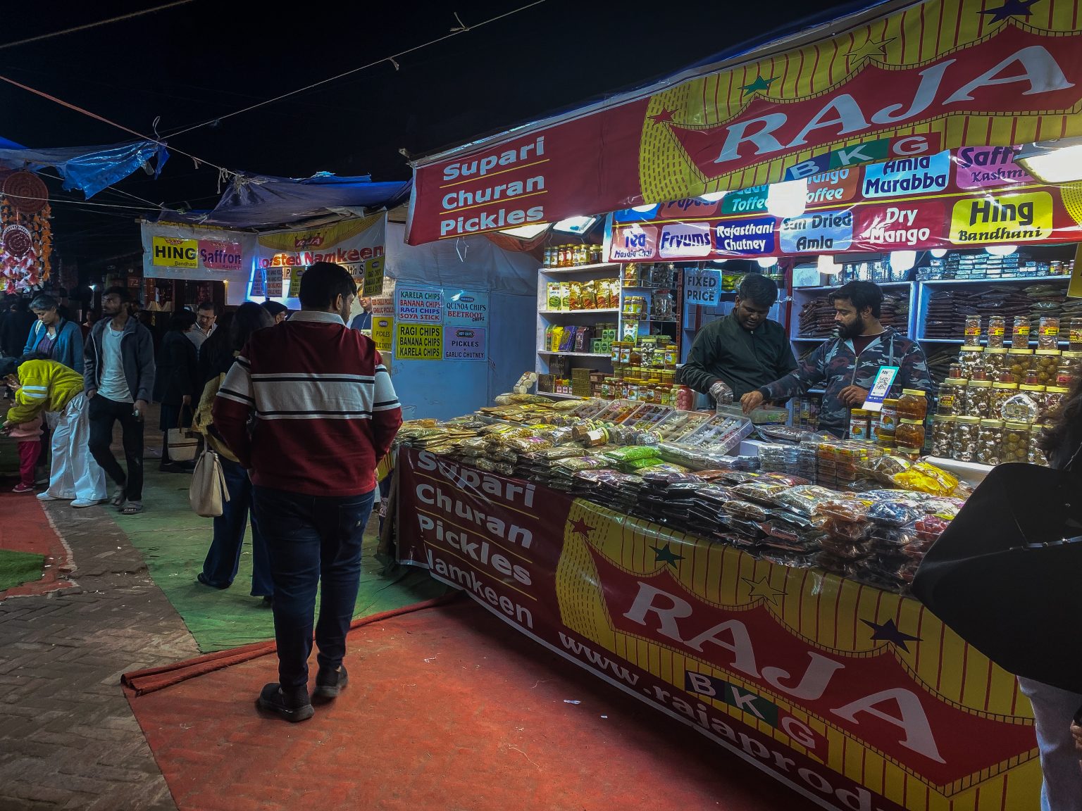 New Delhi Travel Guide: Best Things to Do + More