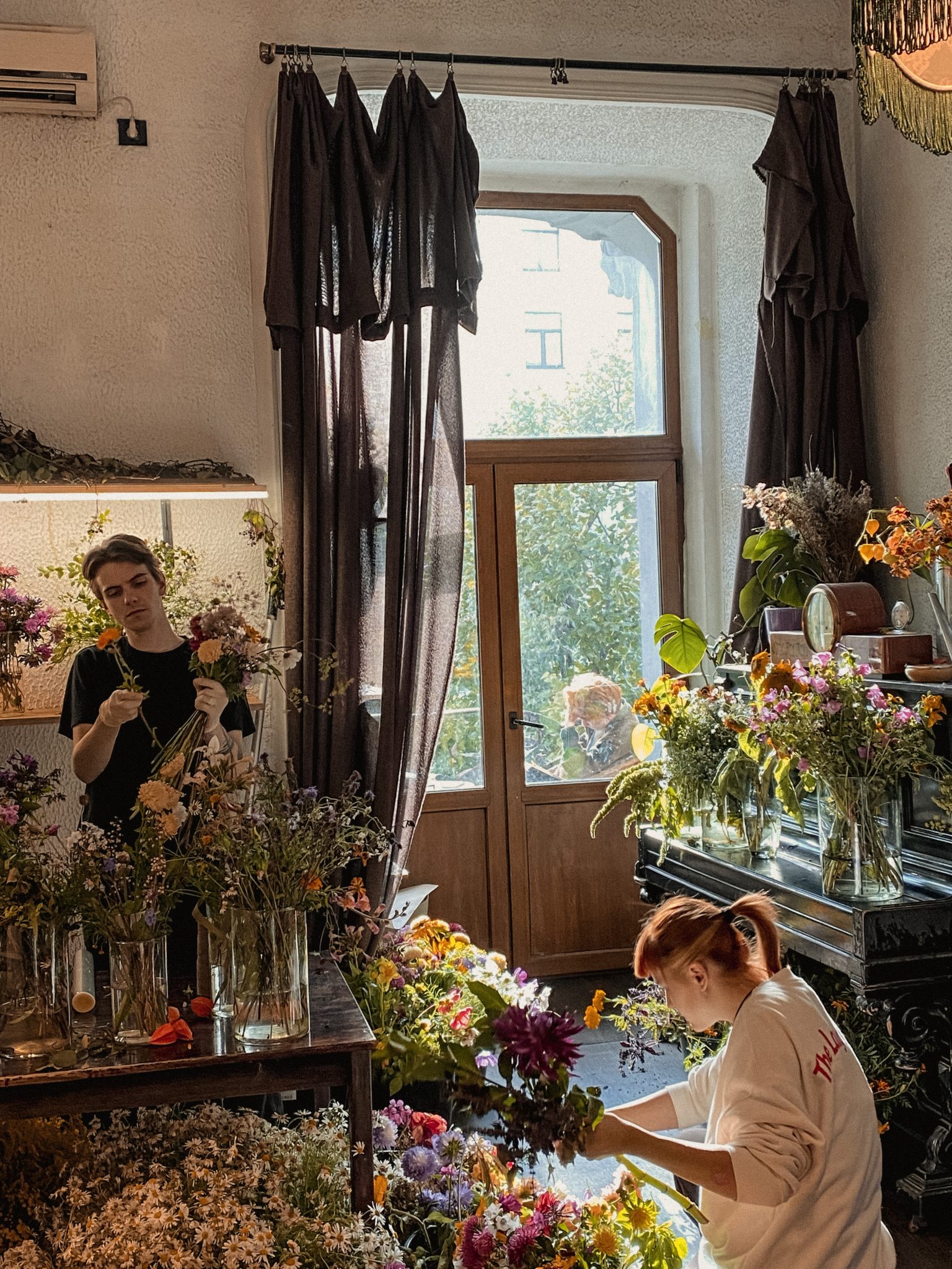 Ziferblat Cafe in Moscow: The First Russian Anti-Cafe